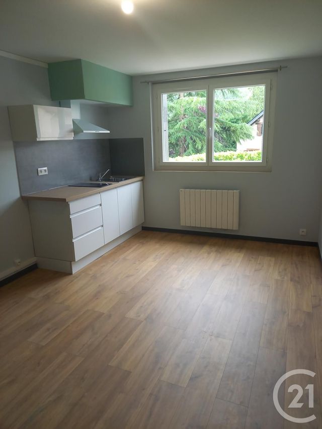 Appartement F2 à louer - 2 pièces - 33,03 m2 - Lavelanet - 09 - MIDI ...