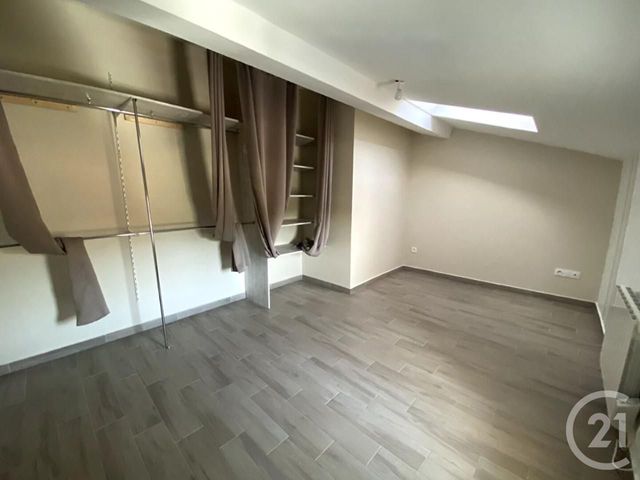 Appartement T3 à vendre - 3 pièces - 90,99 m2 - Grigny - 69 - RHONE-ALPES