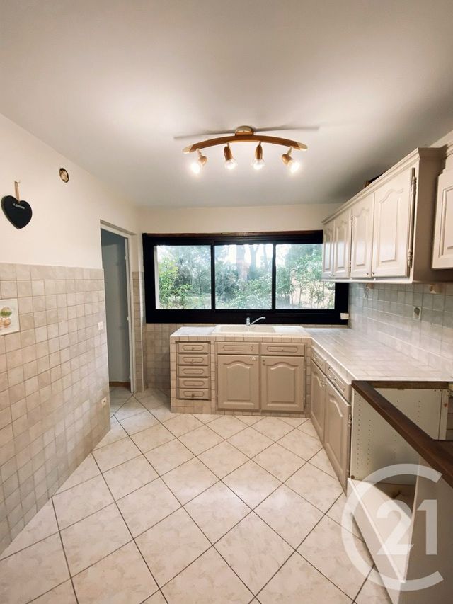 Appartement F3 à vendre - 3 pièces - 70 m2 - Martigues - 13 - PROVENCE-ALPES-COTE-D-AZUR